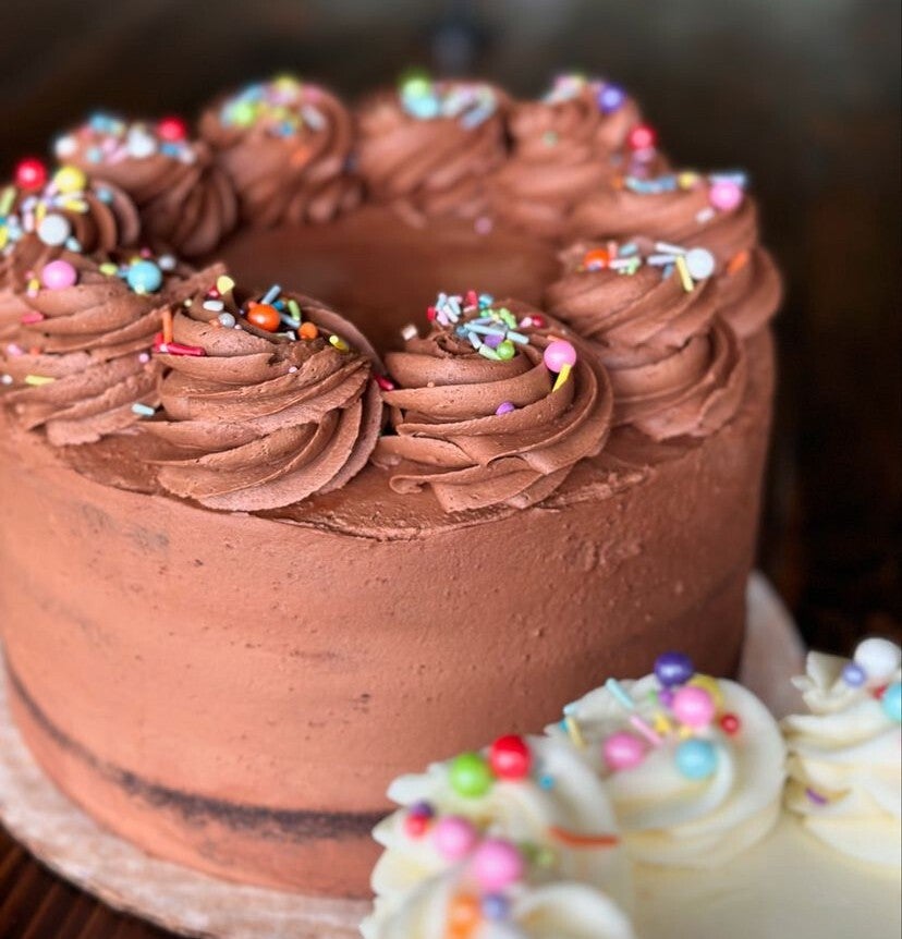 Basic Buttercream Cake | The Humble Crumb Bakery